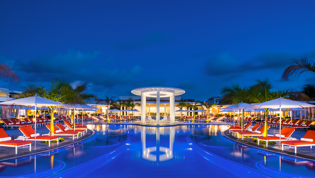 Experience Palace Resorts and Moon Palace